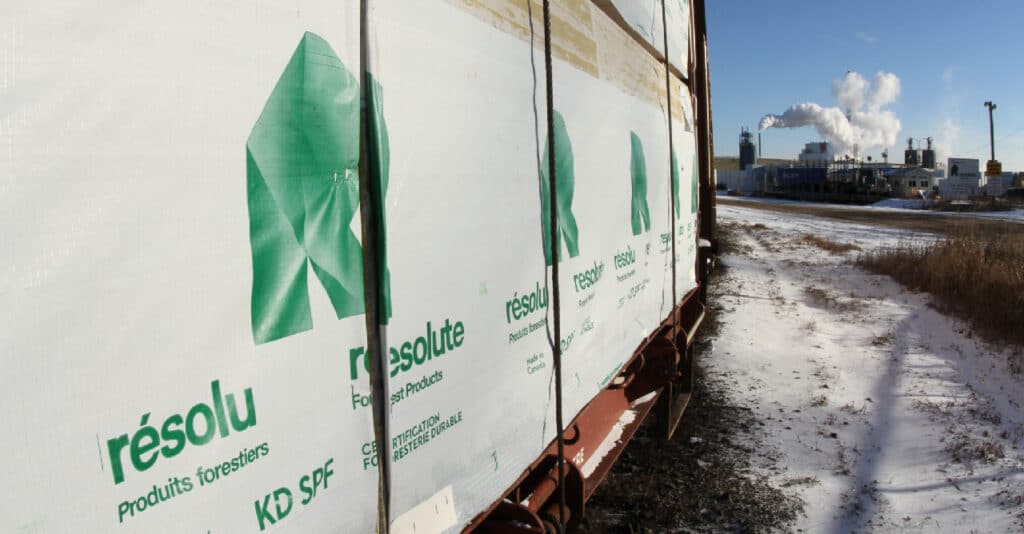 Employee training connects Resolute to its ESG Goals